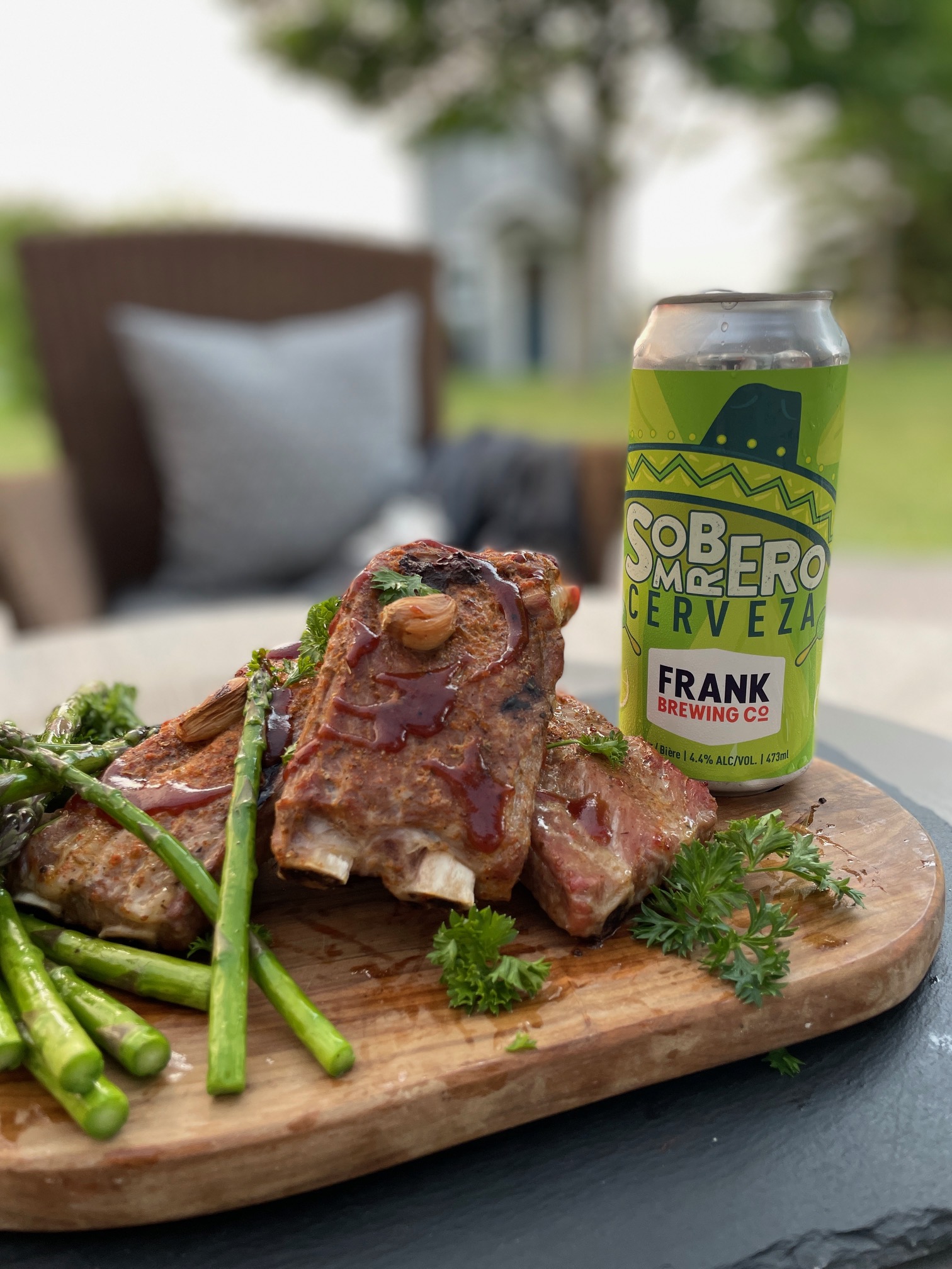 FRANK Brewing Company Sombrero Cerveza with Costillas de Puerco
